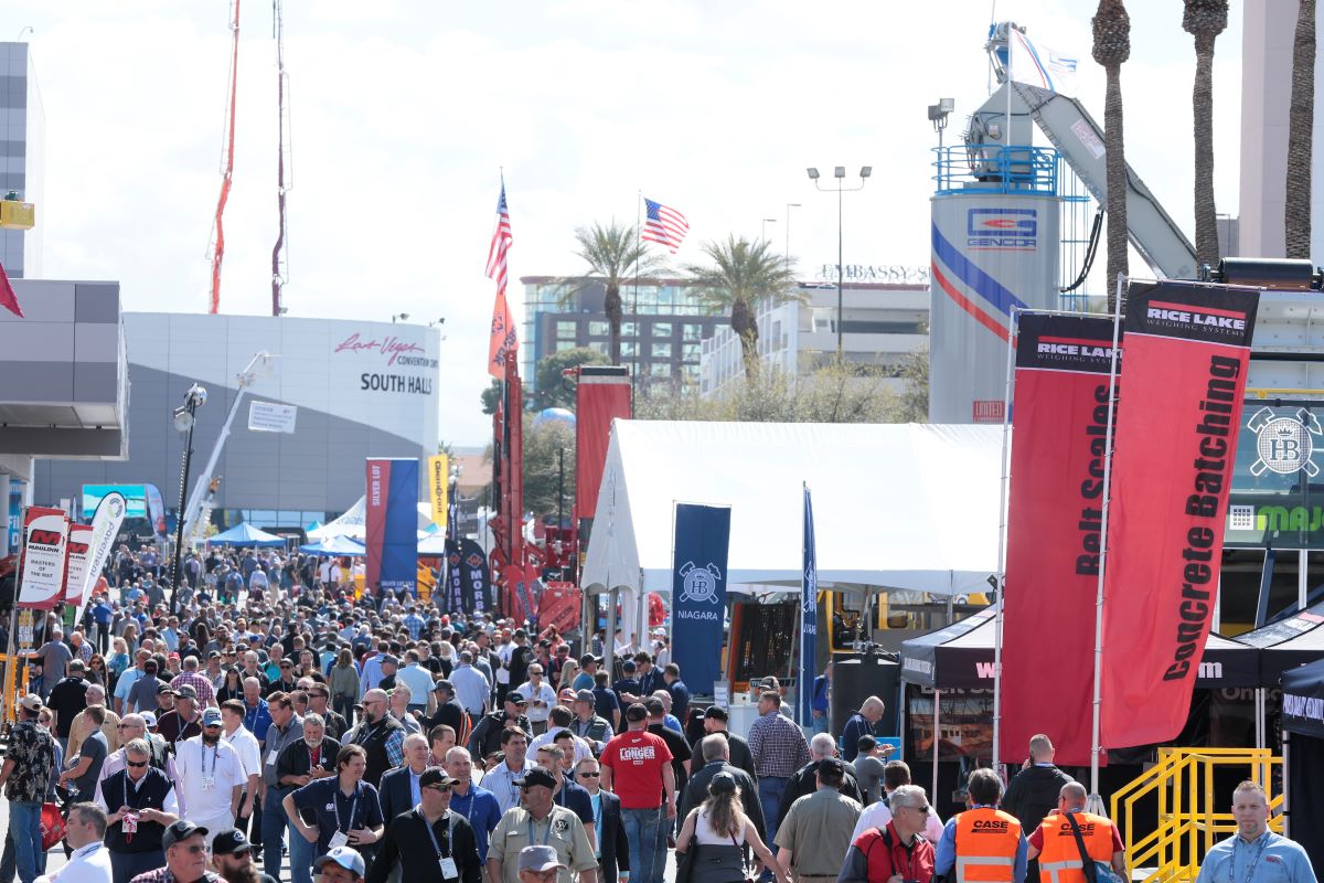 CONEXPO-CON/AGG Unveils World’s Largest 3D-Printed Statue to Honor the ...