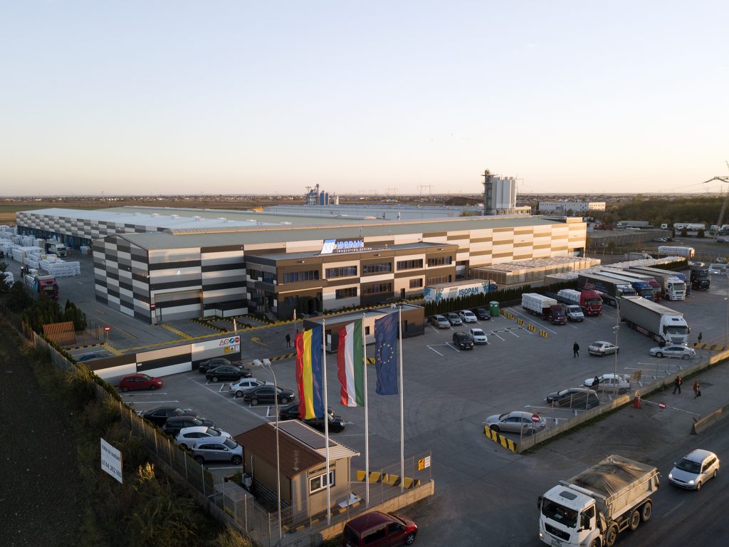 Isopan, peste 15 milioane de m² de panouri metalice termoizolante ...